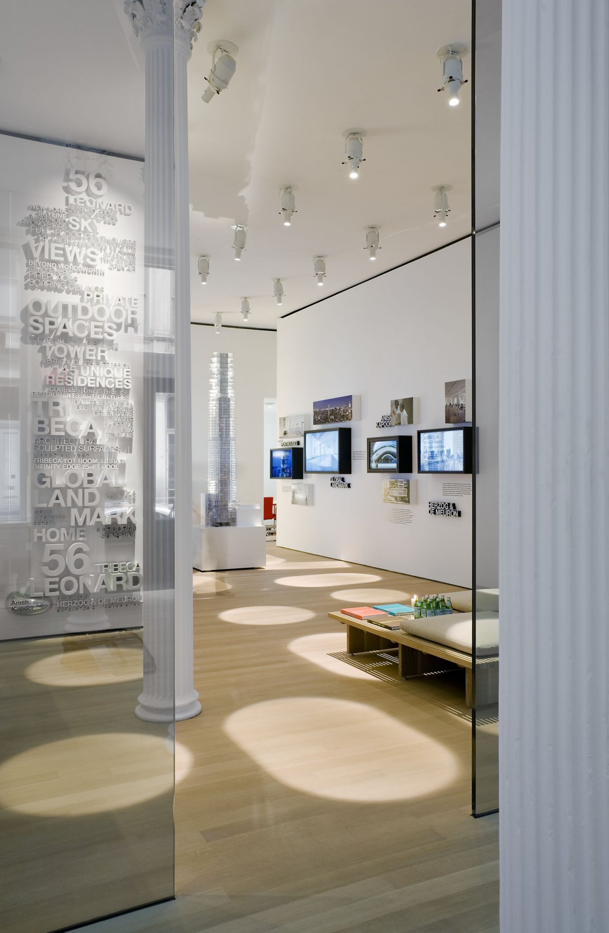 YINJISPACE - Shelton Mindel x 56 Leonard Sales Center